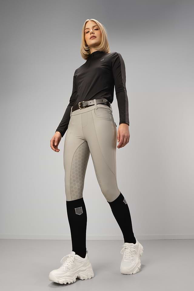 Closer Look: Compression Breeches | Maya Delorez