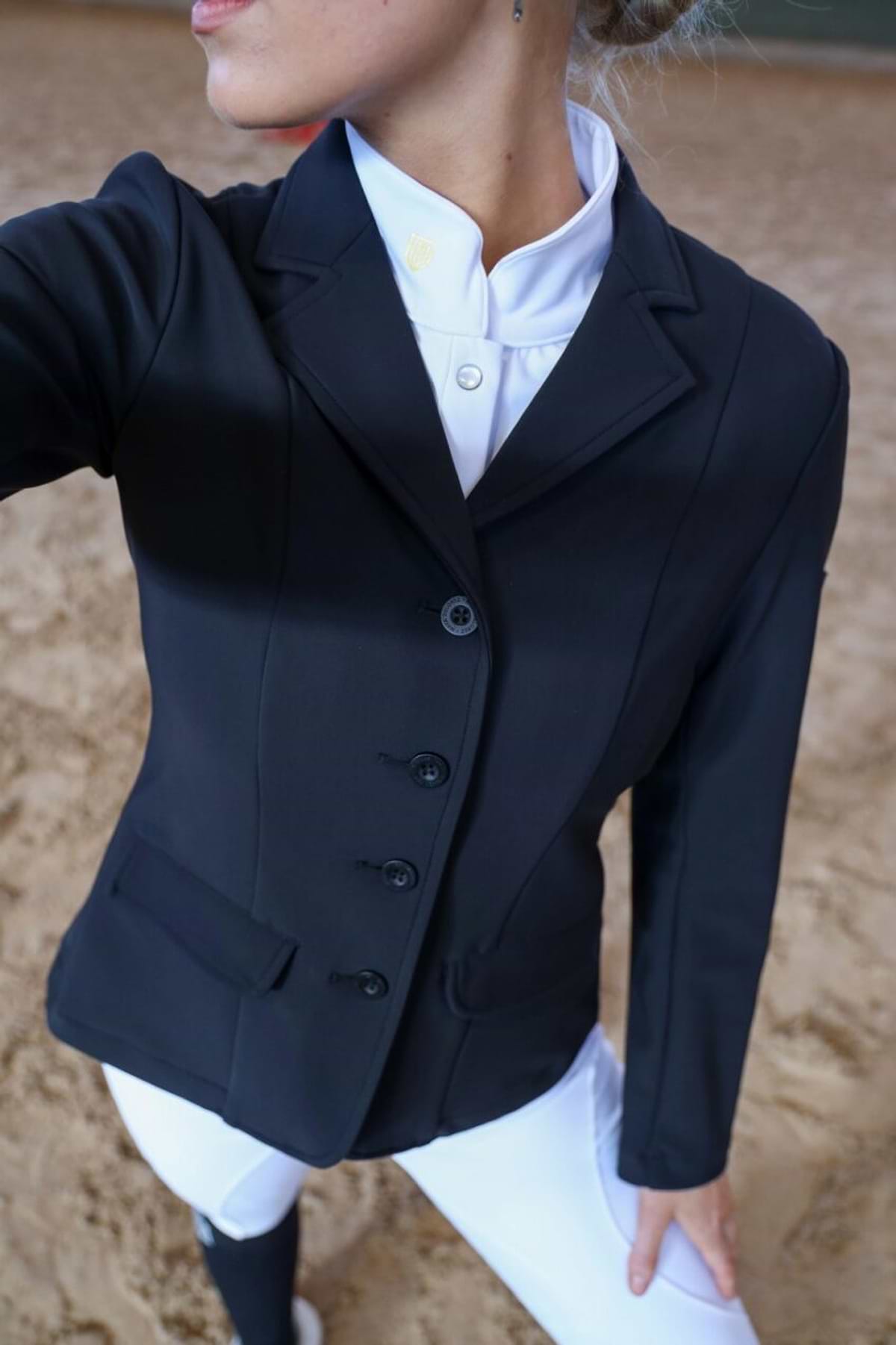 Adele Show Jacket | Maya Delorez