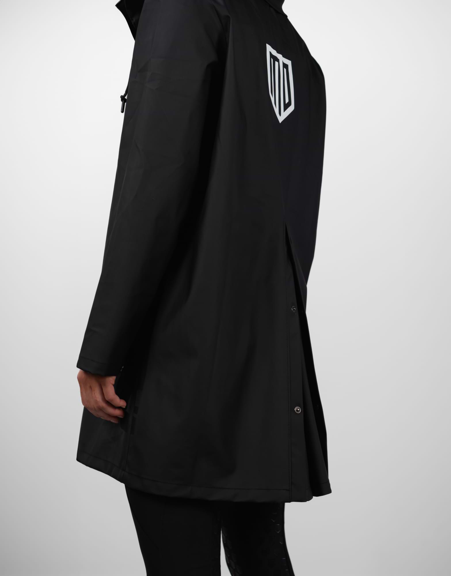 Sky Raincoat | Maya Delorez