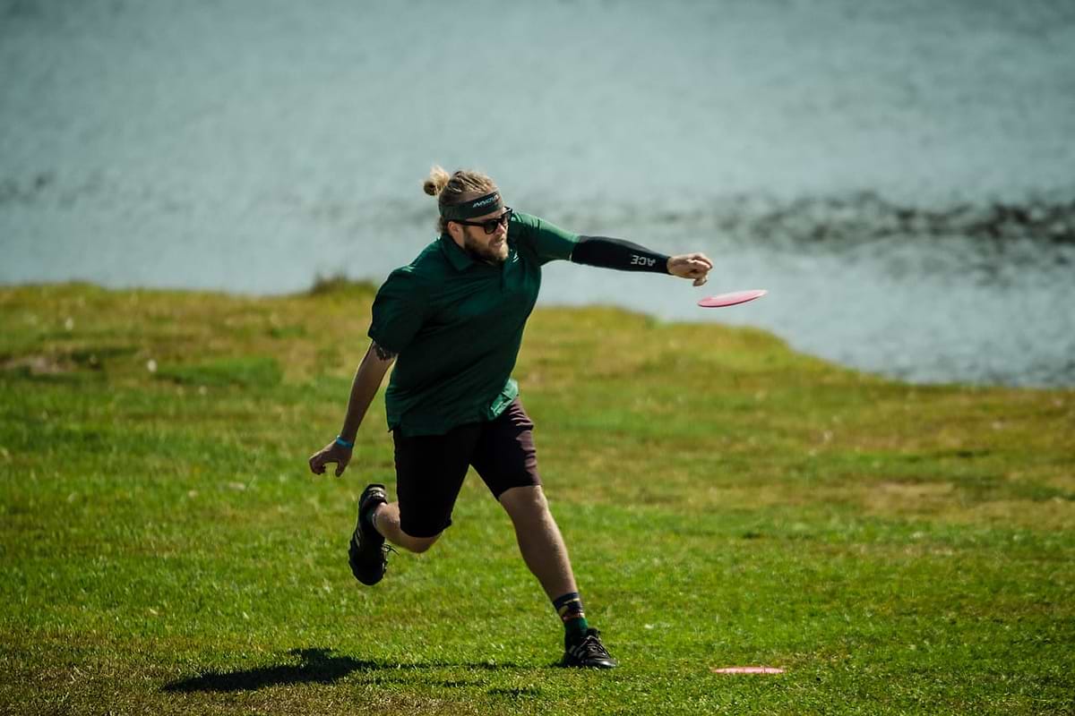 Understanding Disc Golf Rethrow Rules & Etiquette
