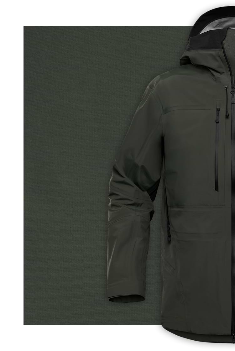 The 3-layer Free Shell 2.5 Jacket & Bib Pants | Stellar Equipment